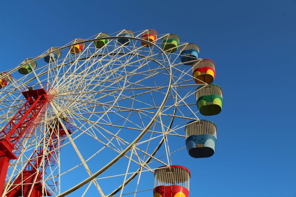 9 Best US Theme Parks for Seniors | SeniorResource